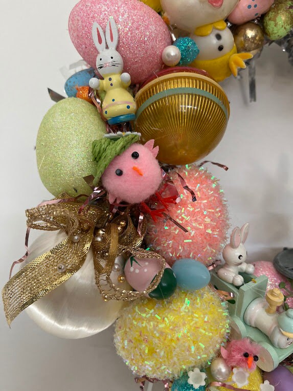 14 Vintage Easter Wreath Kitsch Easter Bunny Wreath - Etsy