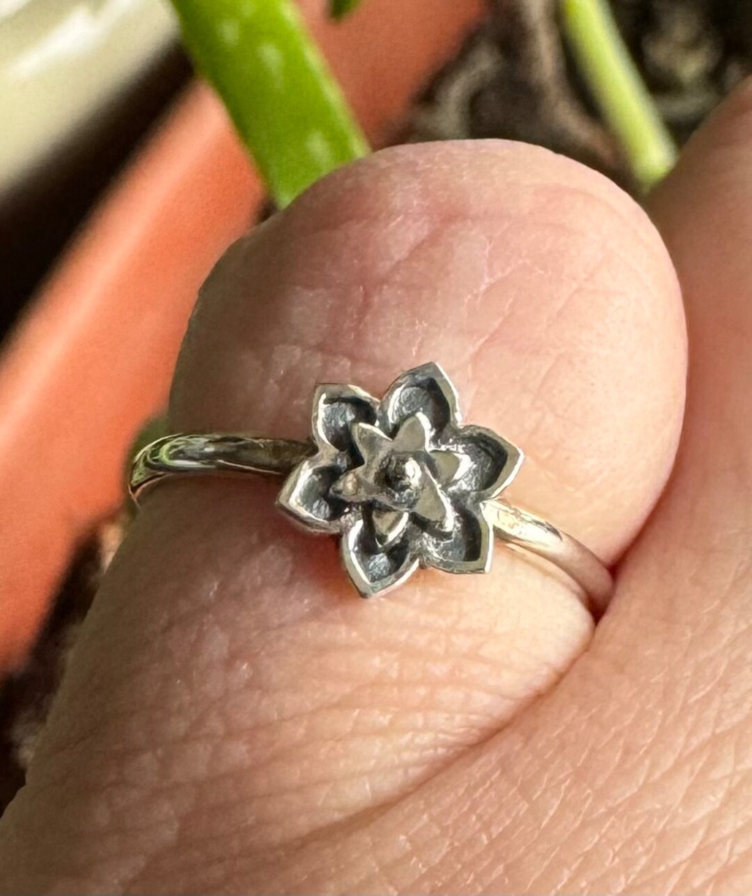 Sterling Silver Petite Flower Ring - Etsy