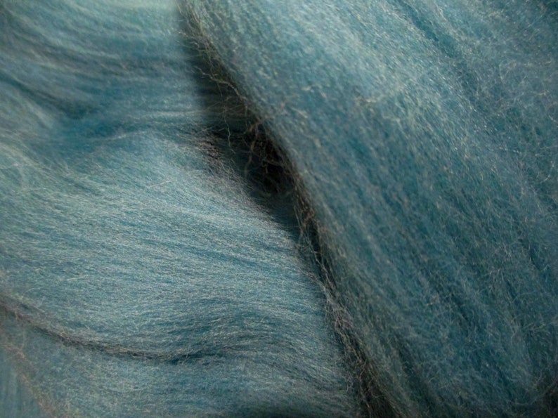 Cyan Soft & Beautiful Blue Green Merino Spinning and Felting SUPER FAST ...
