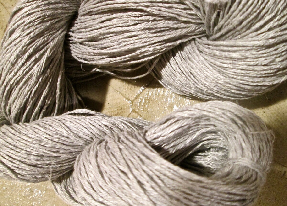 Wet Spun Linen Yarn Soft & Durable Cloud Gray Spinning and Weaving ...