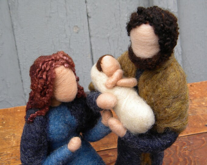 Needle Felted Nativity Set- Mary, Joseph, Jesus and Sheep - Etsy