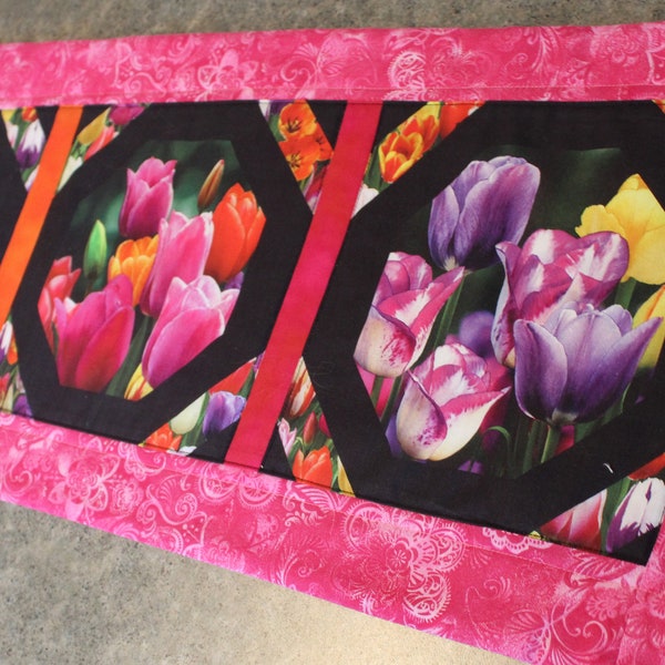 Tulip Table Runner - Etsy