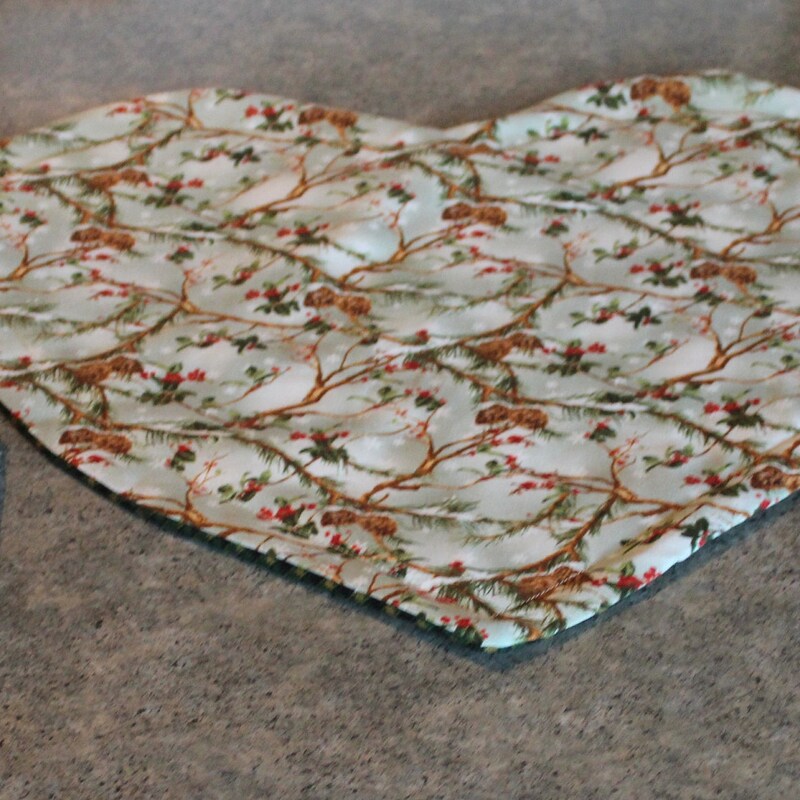 Heart Table Runner - Etsy
