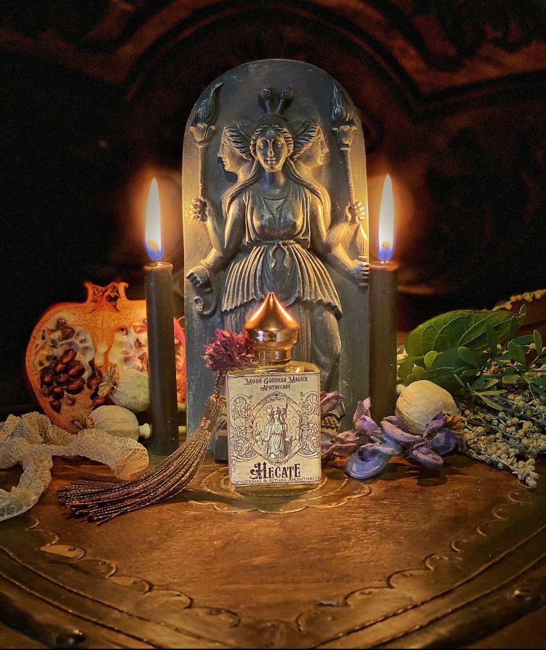 Hecate // Hekate Devotional Ritual Oil // Goddess of Witchcraft ...