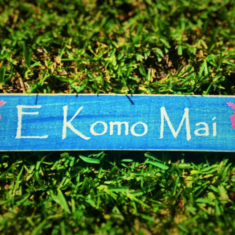 Hawaiian Signs - Etsy