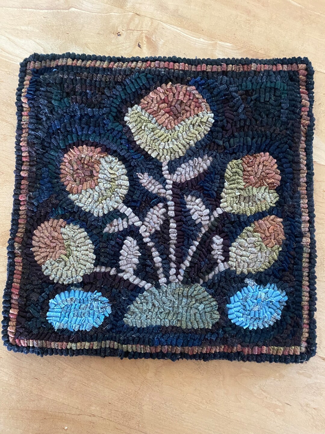 Handmade Primitive Style Folk Art Hooked Rug Mat Fall Flowers and ...
