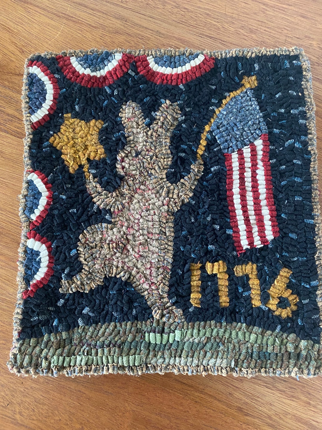 Handmade Primitive Style Hooked Rug, Rabbit With Flag 1776 Folk Art ...