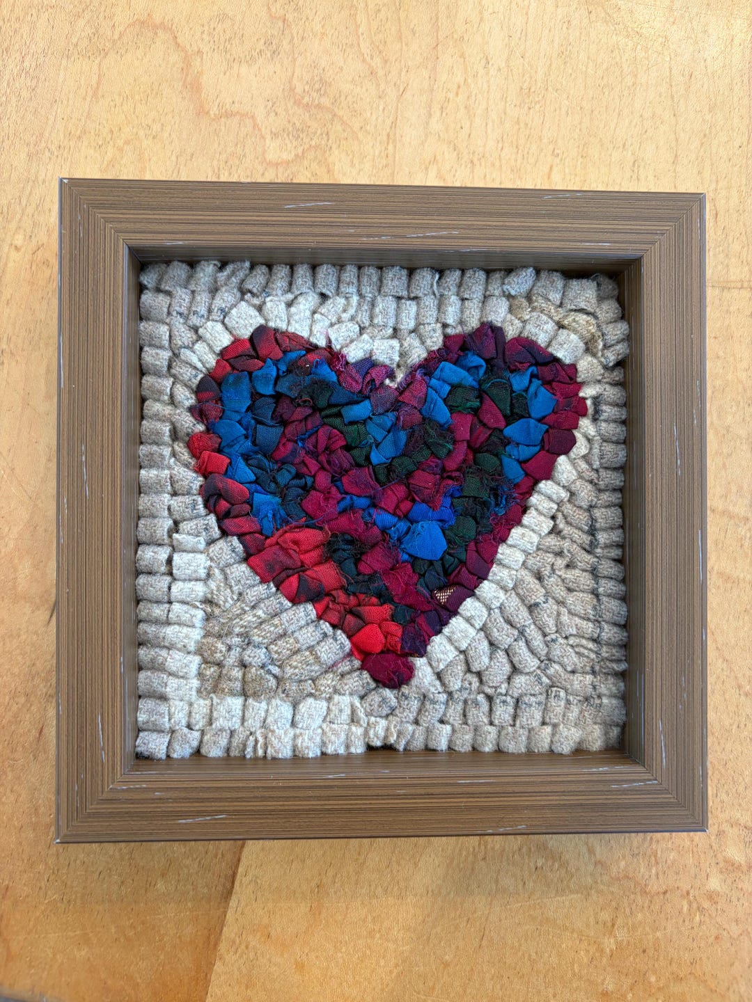 Handmade Folk Style Hooked Rug Mat Bright Sari Silk Heart in Wood Tone ...
