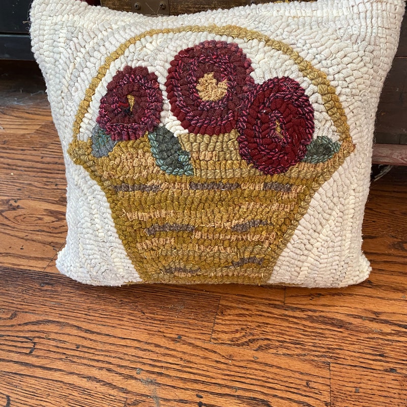 Hooked Rug Pillow - Etsy