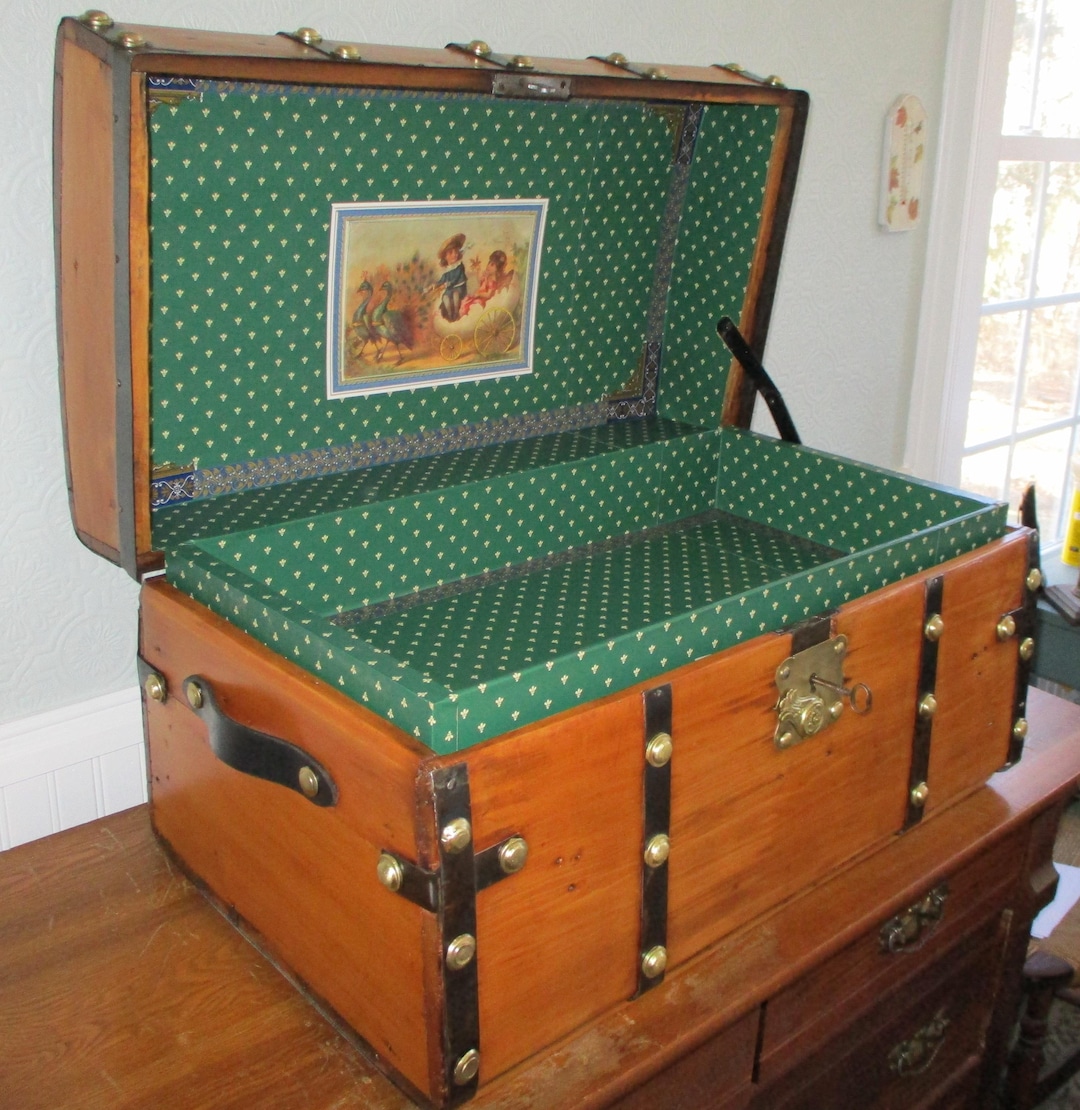 Antique Jenny Lind Stagecoach Trunk, Classic Vintage Brass Studded ...