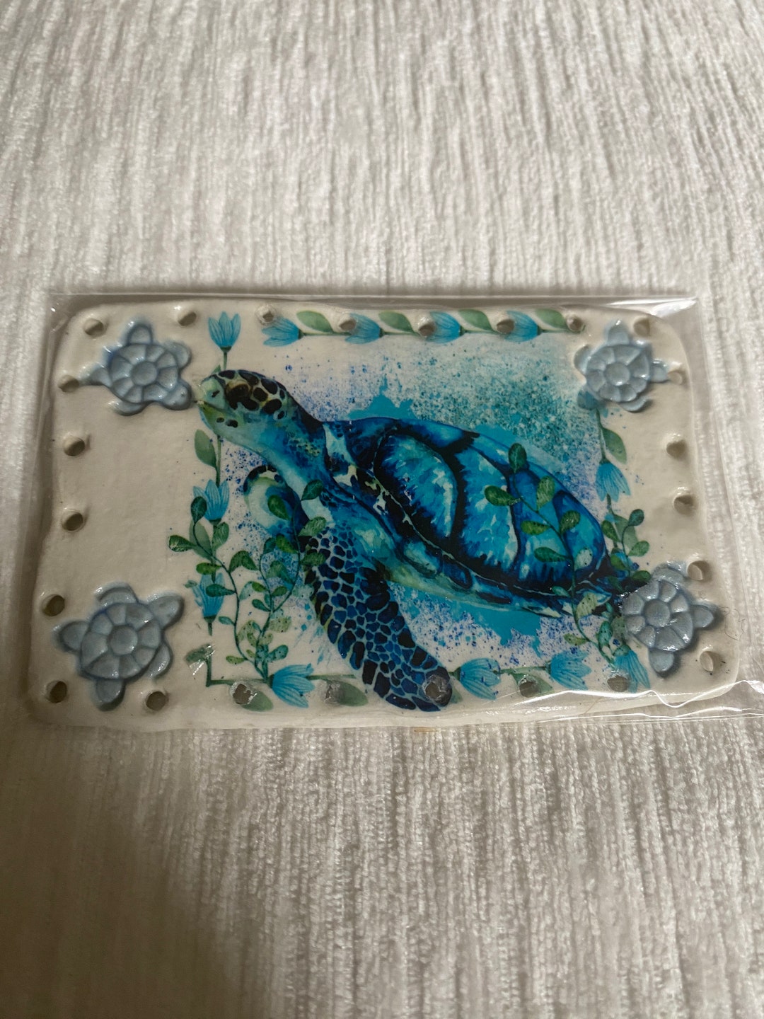 New New Stoneware----sea Turtle Pine Needle Base 4'' X 2.5'' #15 - Etsy