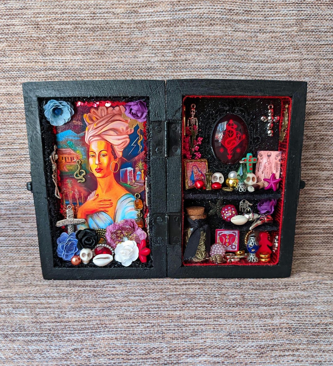 Altar Reina Del Vudu Marie Laveau, Reina Vudu, Rituales Vudu ...