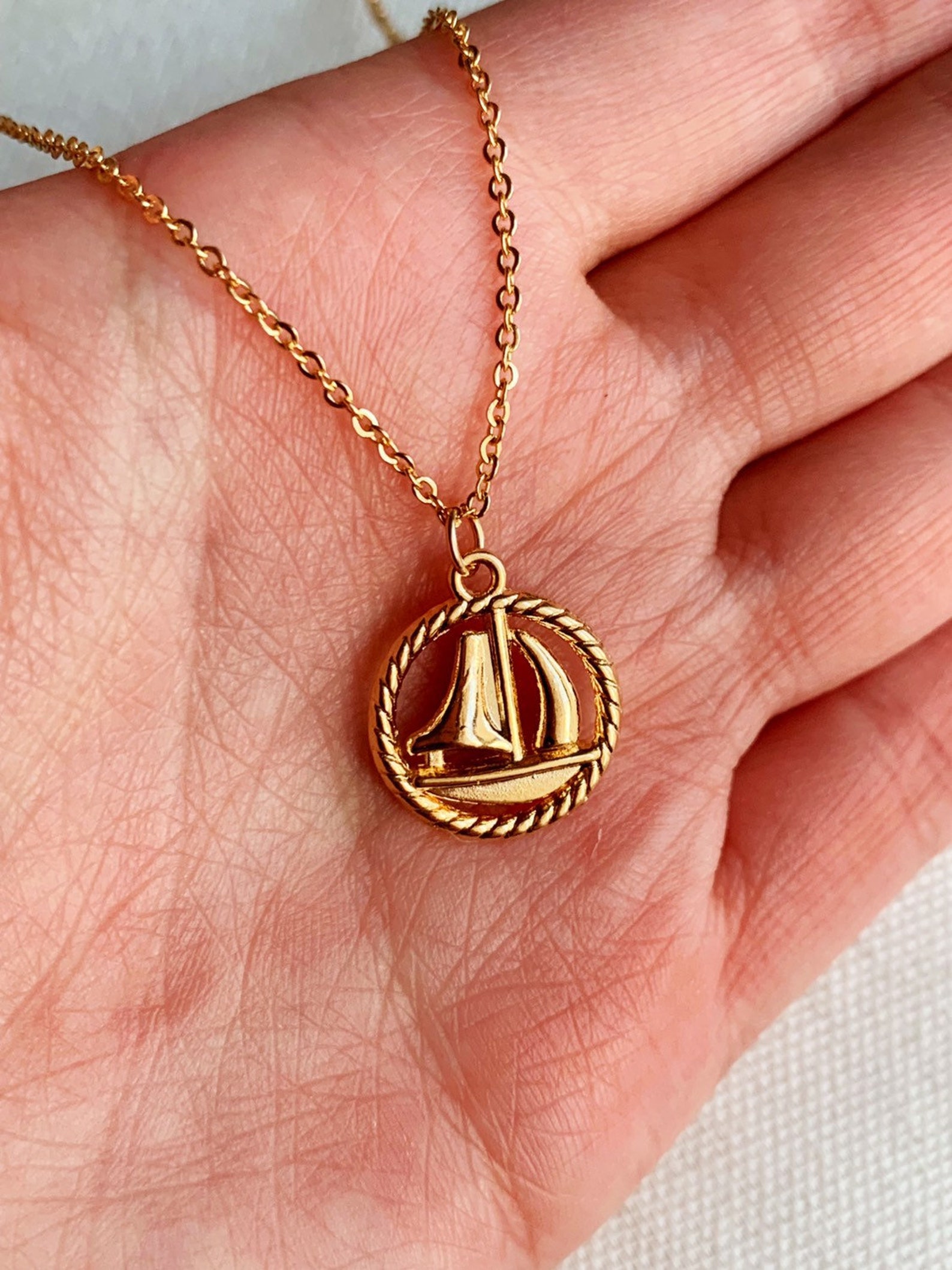 Sailboat Necklace Gold Sailboat Pendant Necklace Nautical - Etsy