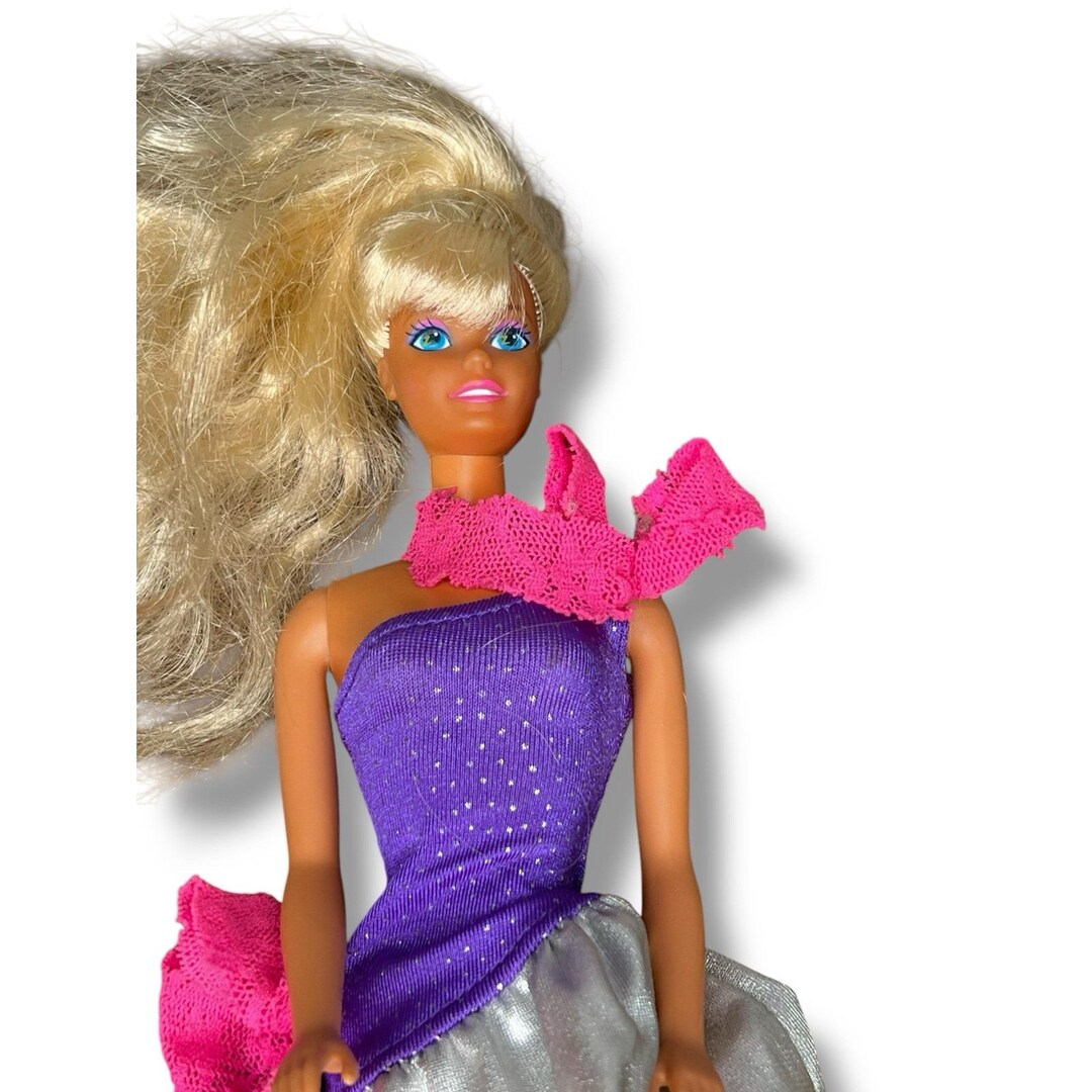 Vintage Barbie Mattel Jen and the Holograms Dress Malibu Blonde Tan ...