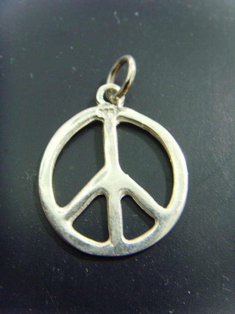 Peace 1969 Music Festival Necklace '69 - Etsy
