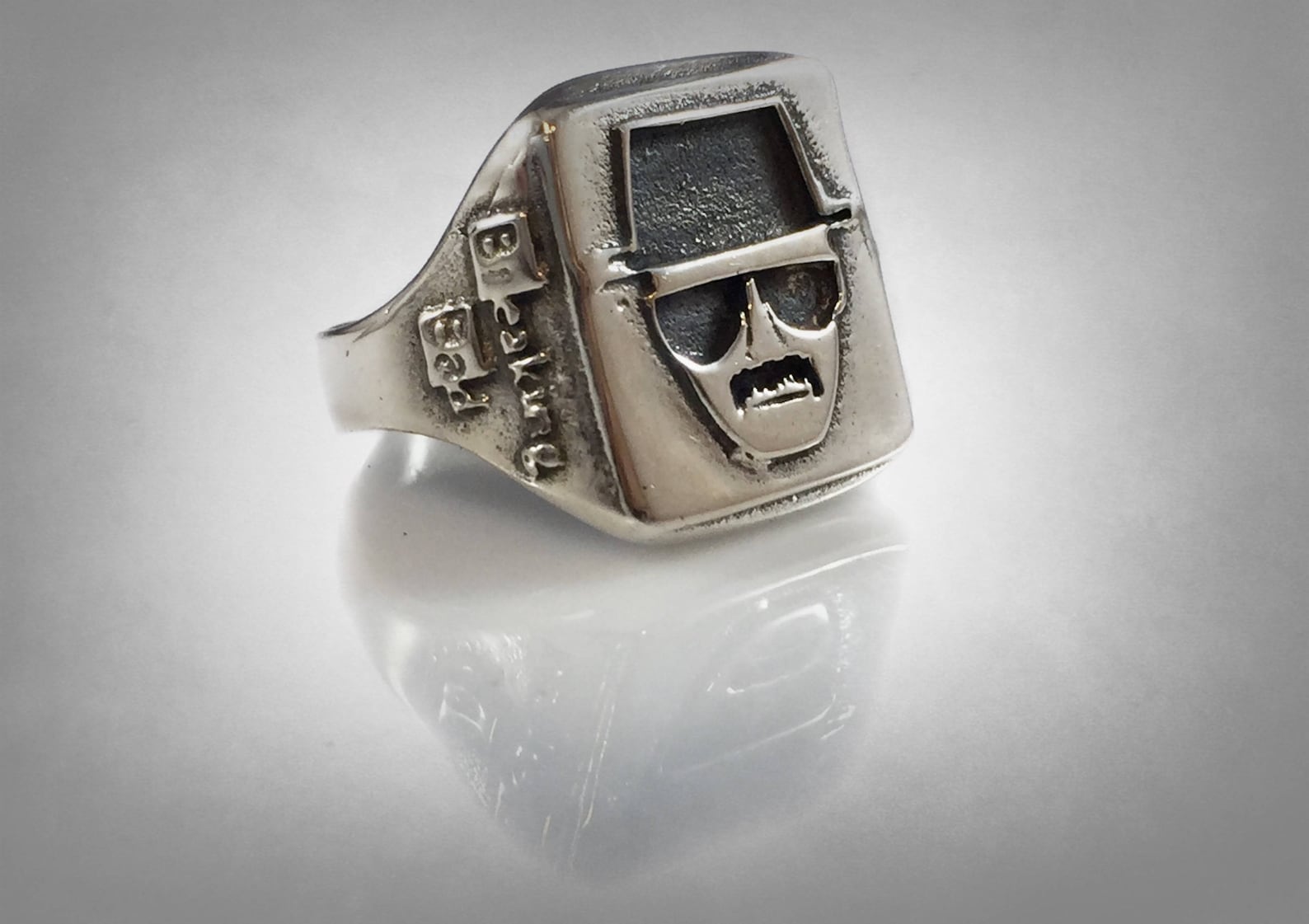Breaking Bad HEISENBERG Portrait Ring Solid Sterling Silver 925 - Etsy
