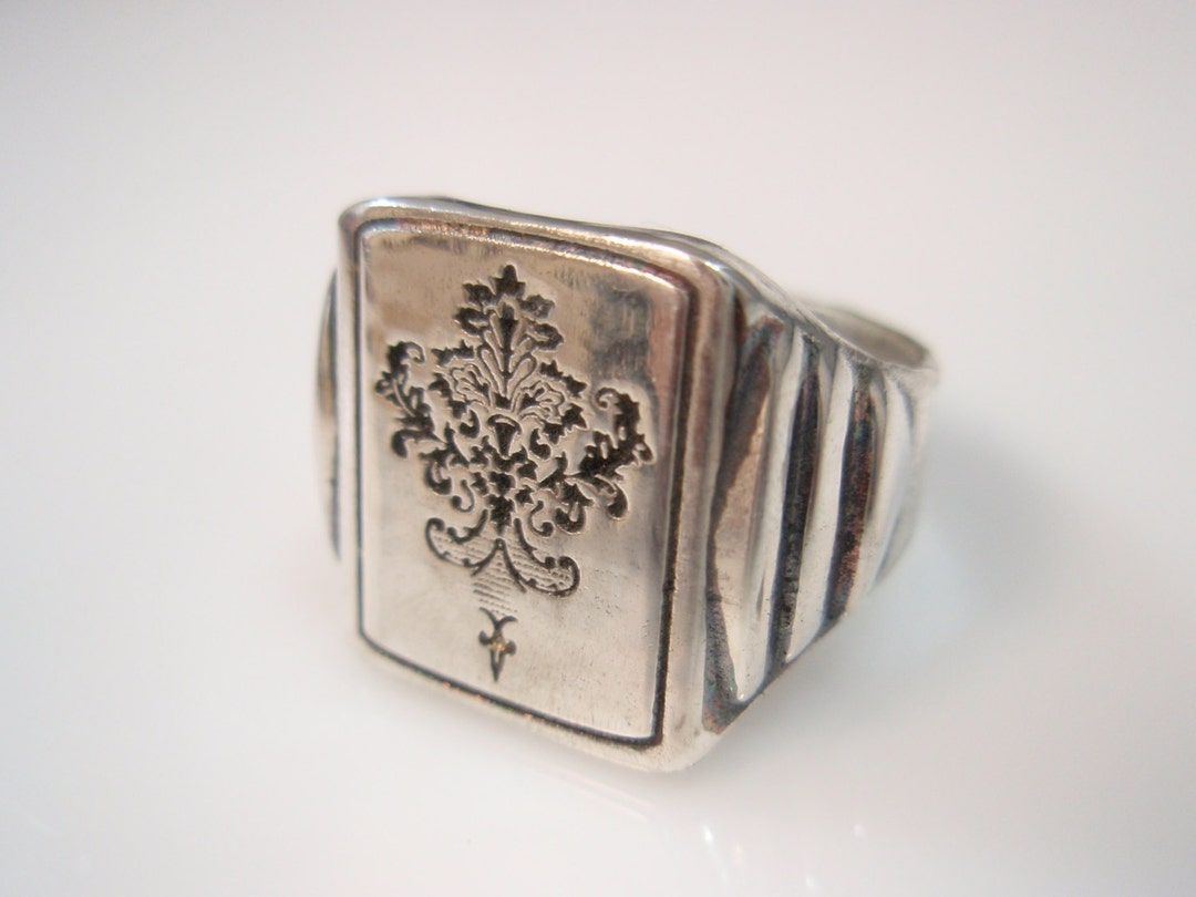 Victorian Signet Ring Solid Sterling Silver 925 by Ezi Zino - Etsy