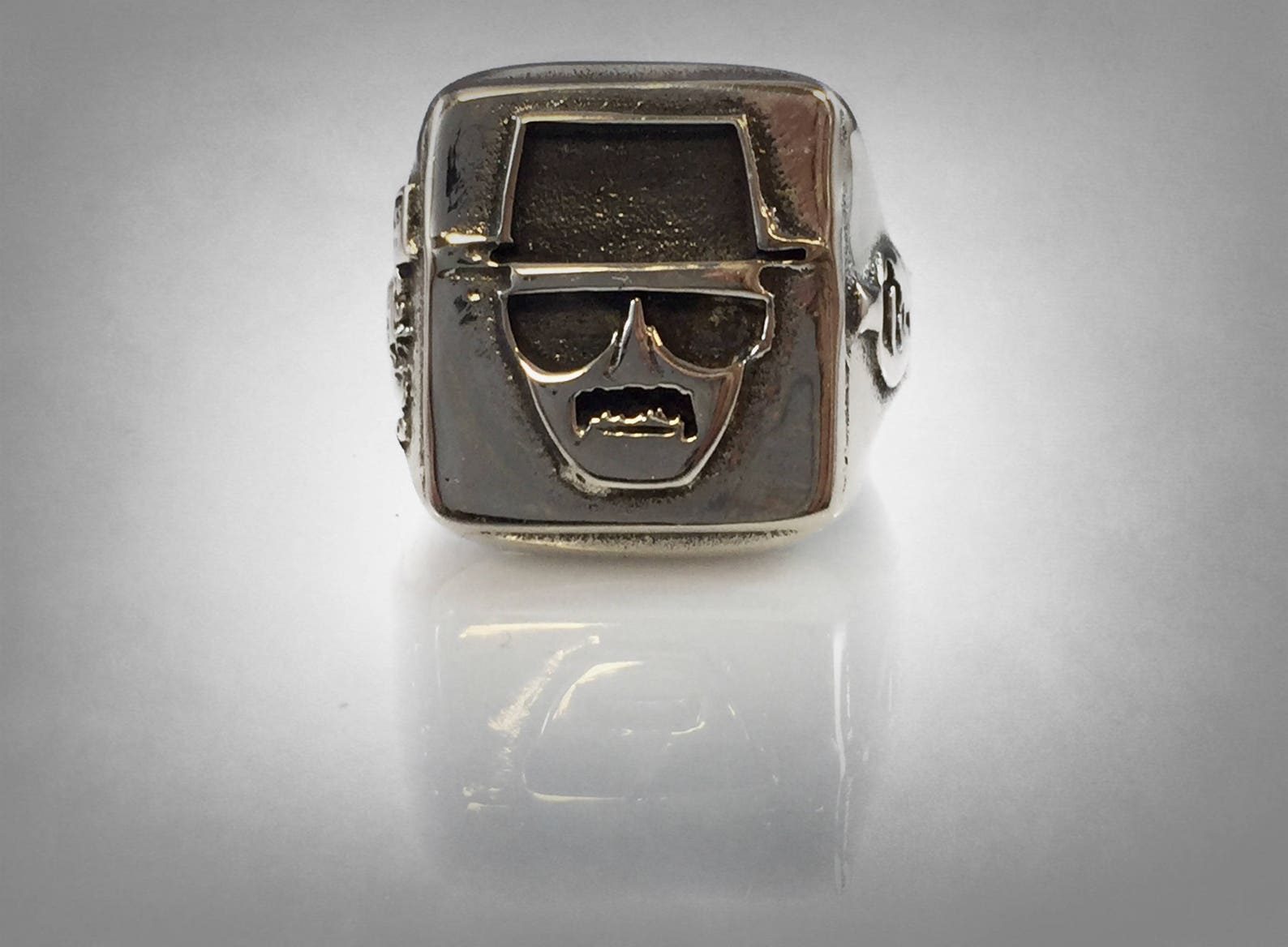 Breaking Bad HEISENBERG Portrait Ring Solid Sterling Silver 925 - Etsy