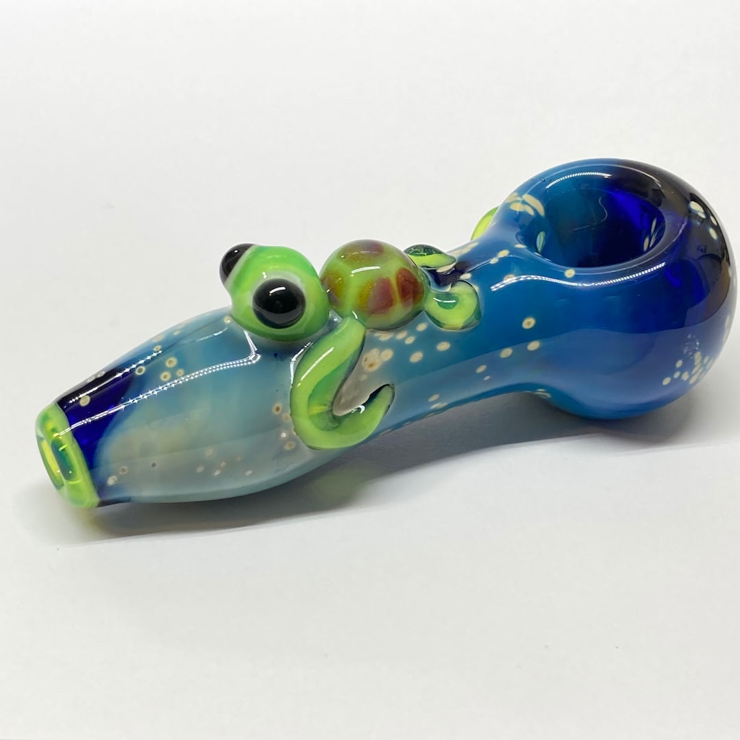 Slyme Green Turtle Pipe - Etsy