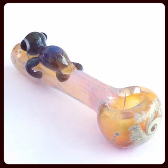 Turtle Critter Hand Blown Glass Pipe Color Changing Pipe - Etsy