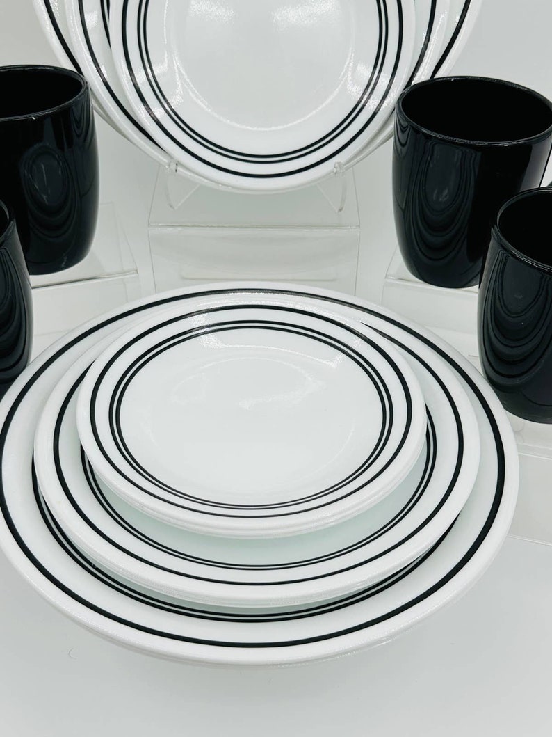Corelle Classic Cafe Black 20 Pc Dinner Set Corelle Mugs - Etsy