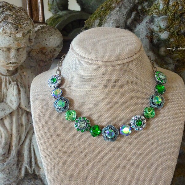 Big Green Crystal Necklace - Etsy