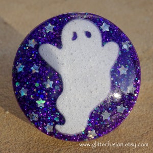 Spooky Ghost Creepy Chic Halloween Resin Statement Ring, Amethyst ...