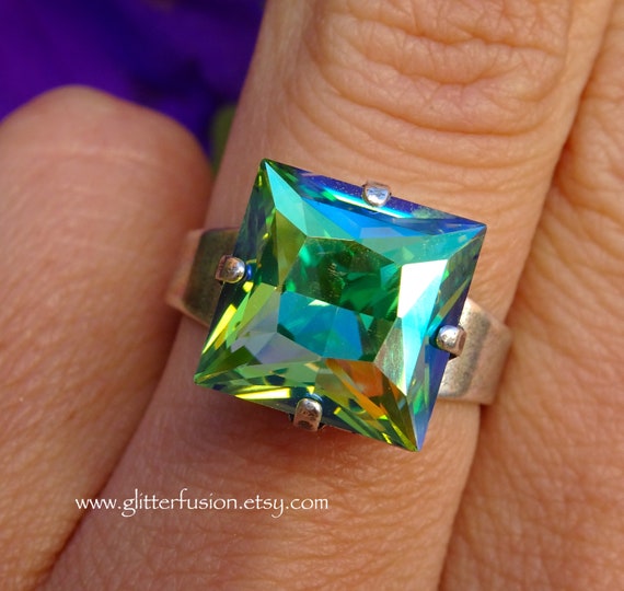 Swarovski square ring store