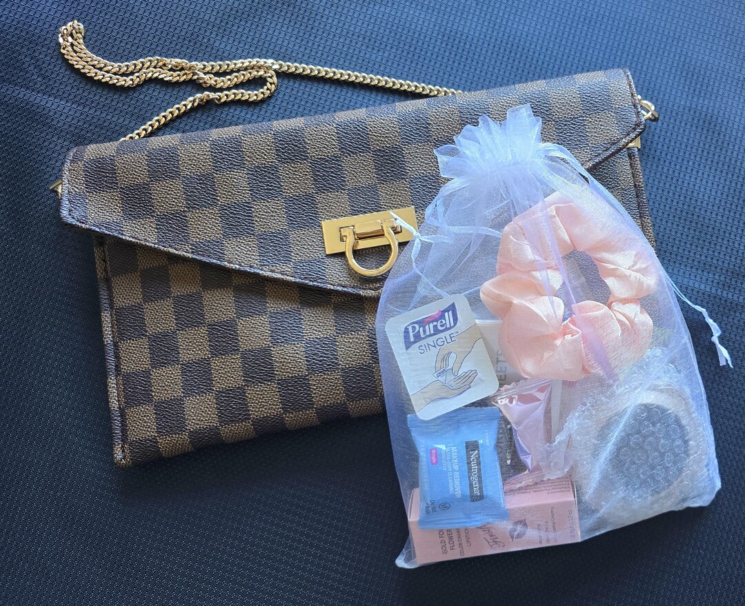 Purse Essentials Kit Girls Night Out Bachelorette Party Kit Wedding ...