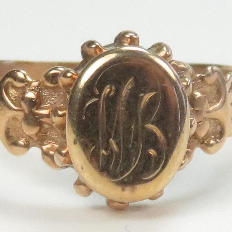 Womens Signet Ring - Etsy