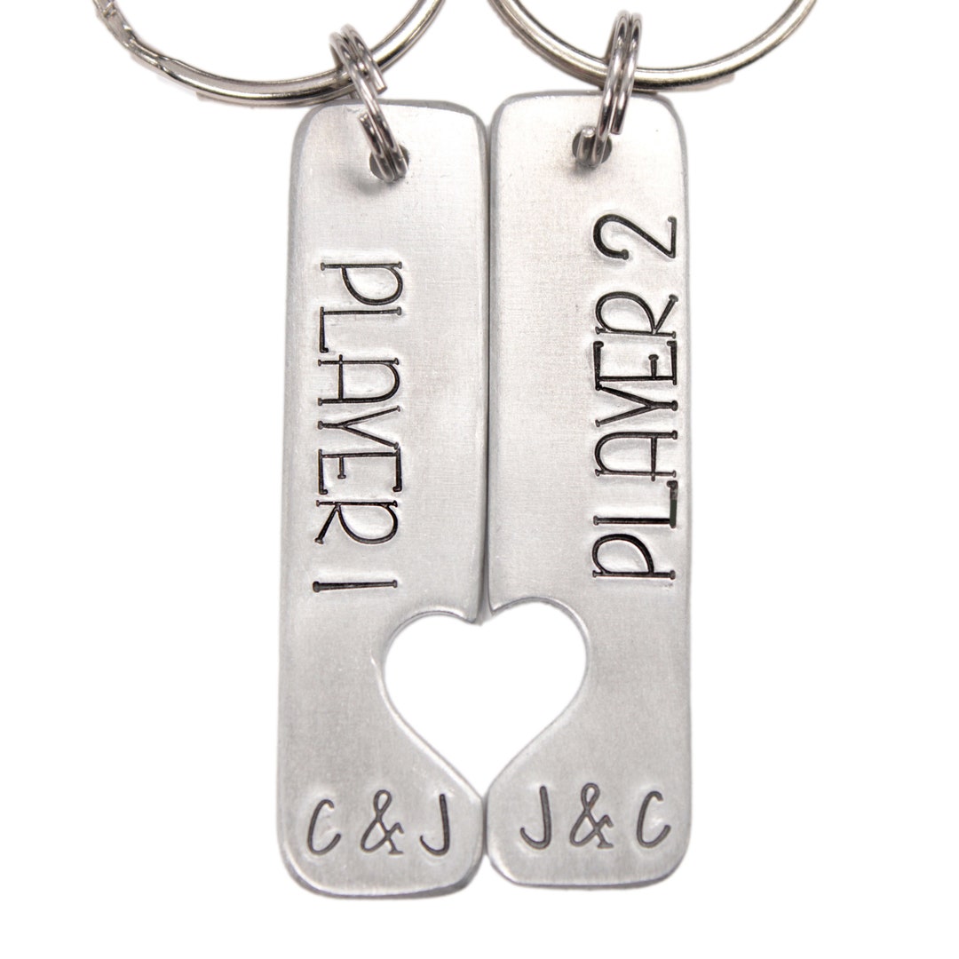 Player 1 Player 2 - Couples Keychain Set With Heart Cutout - His and ...