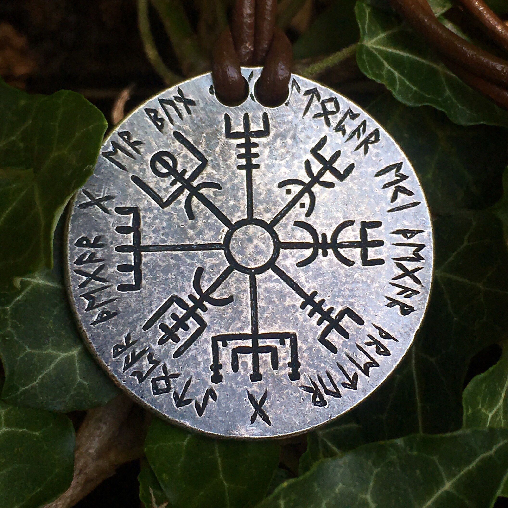 Vegvisir Norse Compass Silver Necklace - Etsy