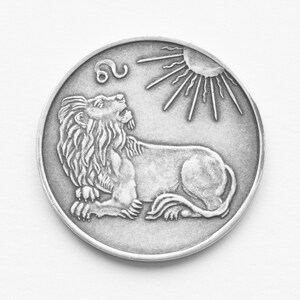 Zodiac Leo Moon Silver Coin - Etsy