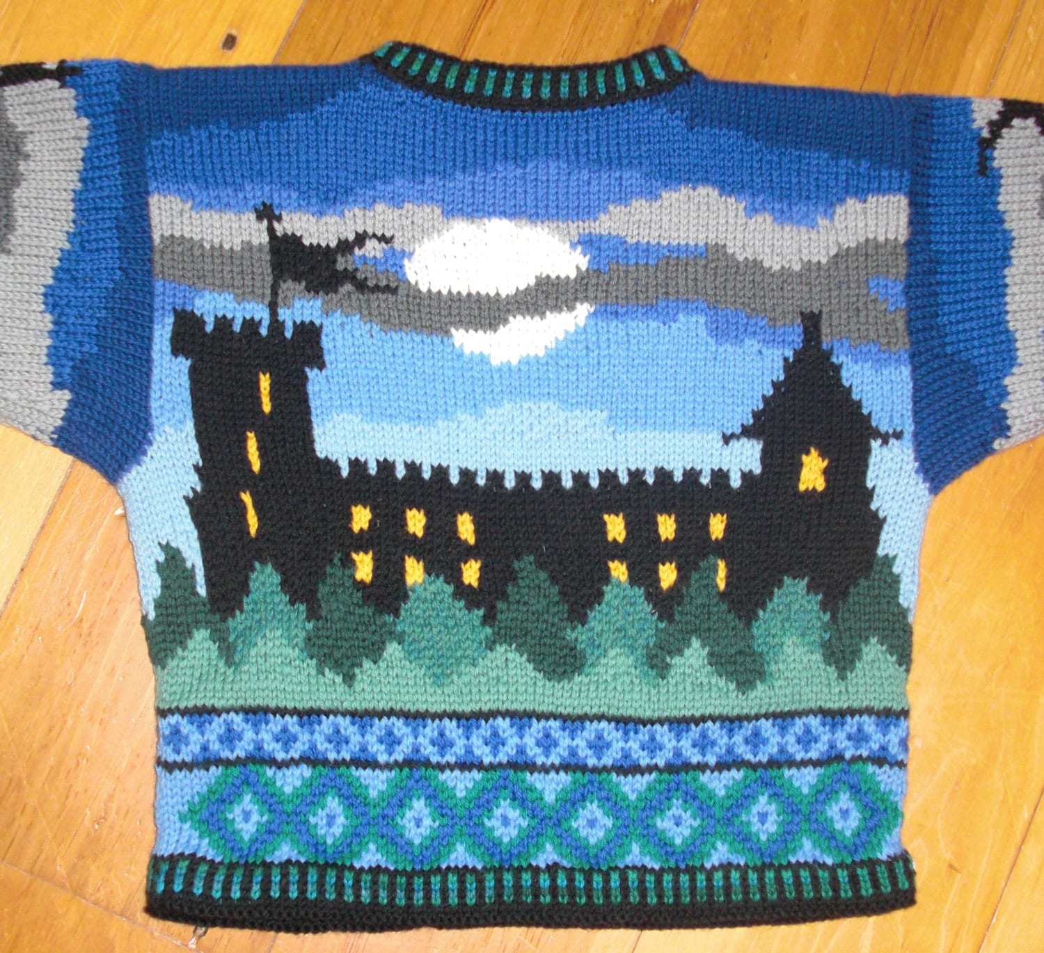 Knitting Pattern: Castle Size Four Years - Etsy