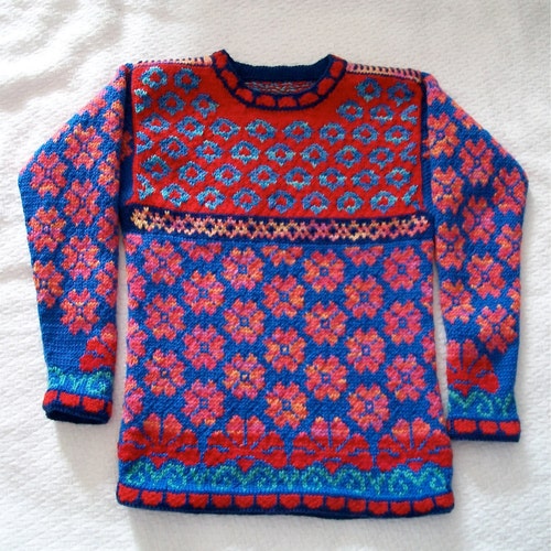 Knitting Pattern: Norway Roses Size Five Years - Etsy