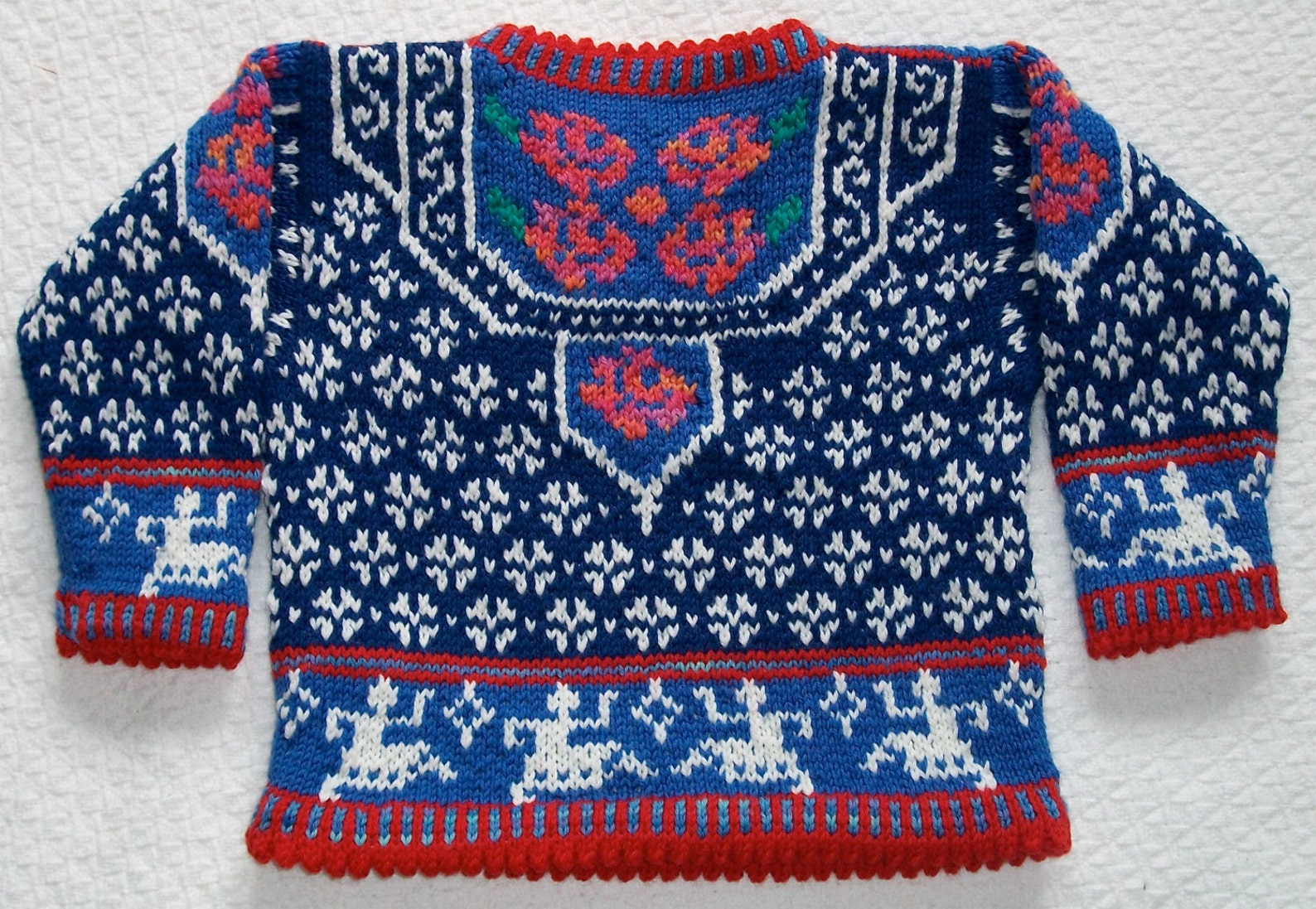 Knitting Pattern: Norway Roses Two Years - Etsy