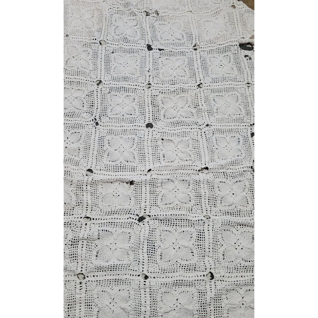 White Crocheted Pineapple Square Bed Cover Couch Throw Tablecloth 70x55 ...