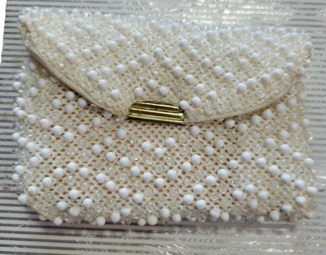 Vtg Small White Beaded Compact Coin Hanky Clutch Brass Snap Closure ...