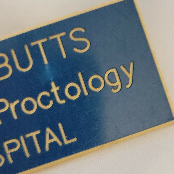 Novelty Plastic Engraved Doctors Hospital Name Tag B… - Gem