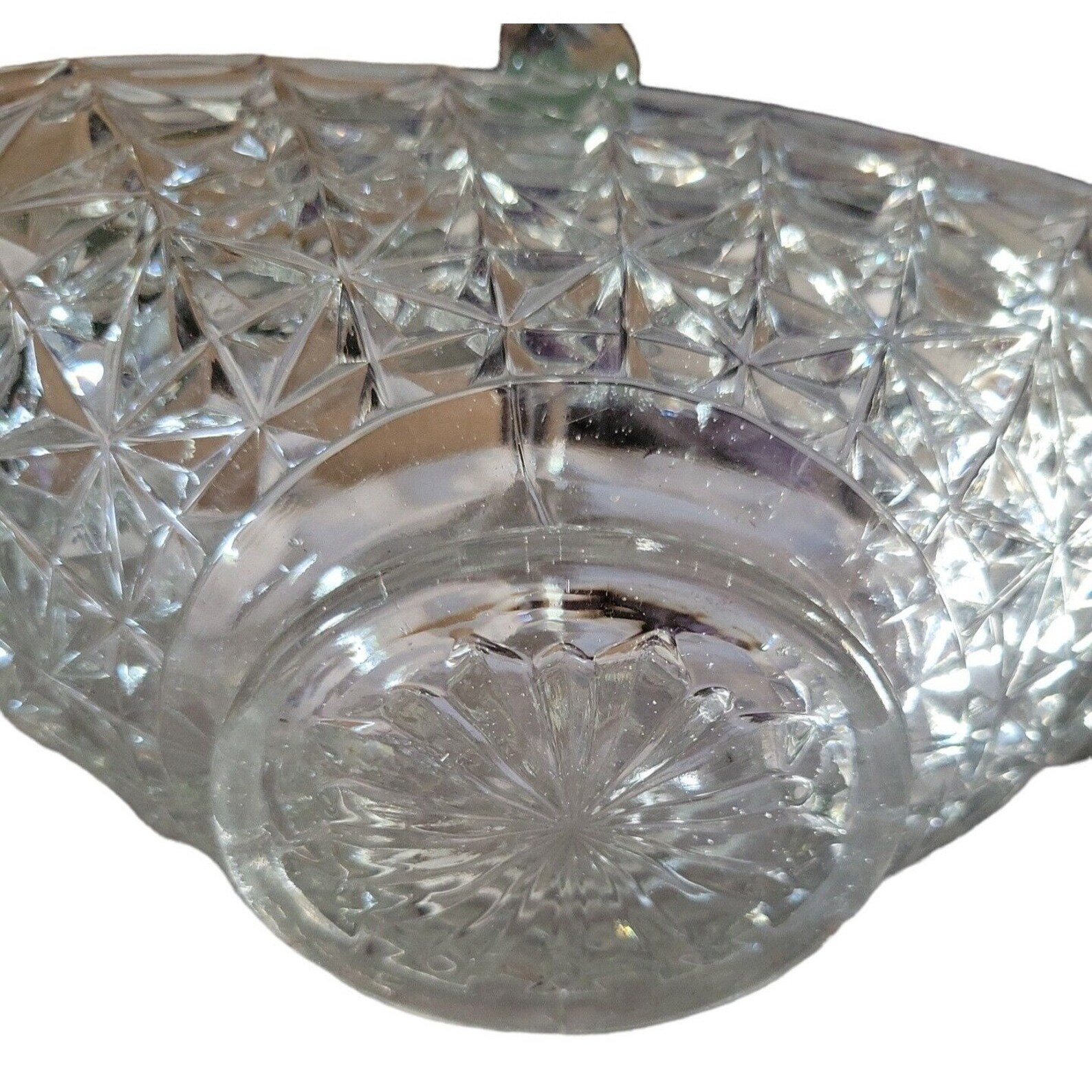 L.E. Smith Cut Glass Star Pattern Classic Wedding Basket Vase Handle ...