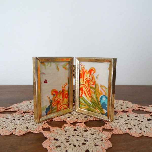 Folding Frame - Etsy
