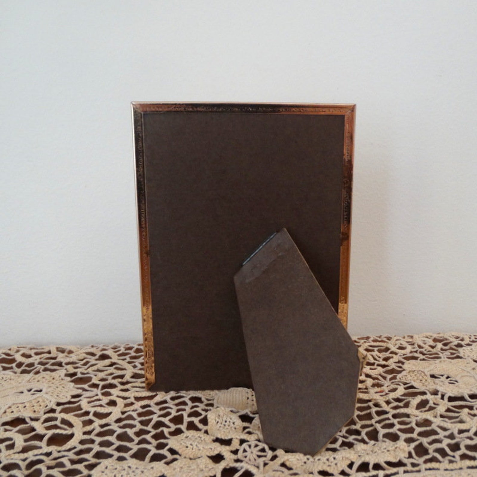 Gold Picture Frame Simple Gold-tone Vintage 5 X 7 Picture - Etsy