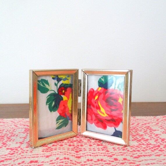 Vintage Small Gold Metal Folding Picture Frame. 2 1/4 X 3 1/2 | Etsy