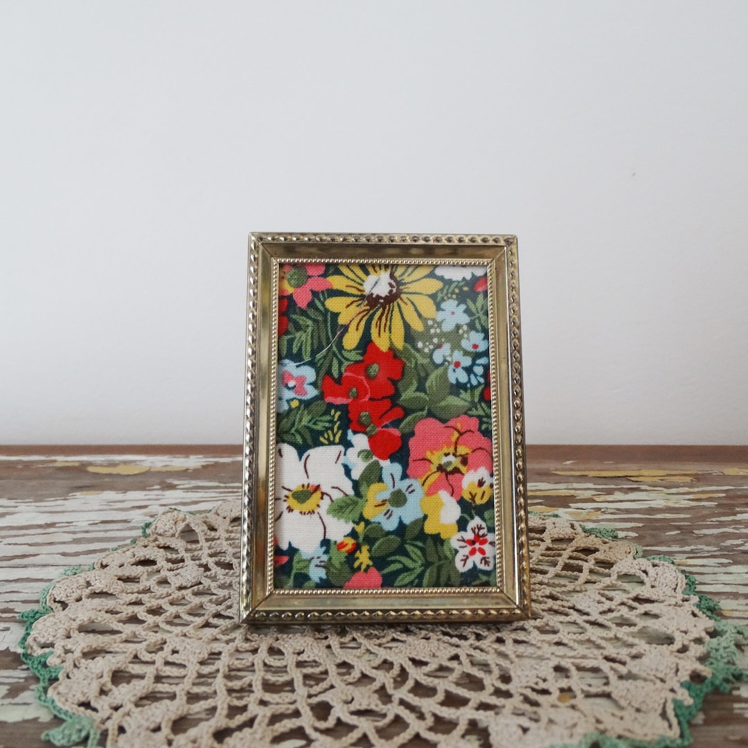 Little Gold Small Picture Frame - Patina Gold-tone Ornate Metal Frame ...