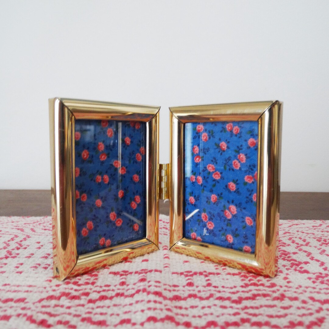 Vintage Small Brass Gold Metal Folding Picture Frame. 2 1/2 X 3 1/2 ...