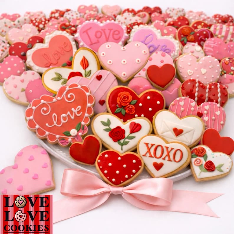 Valentine's Day Heart Sugar Cookies, Hand-iced, Set of 12 - Etsy