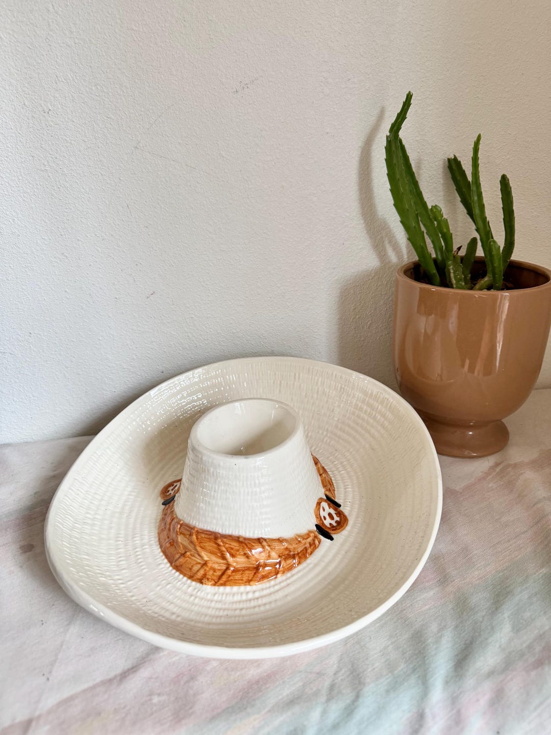 Vintage Ceramic Sombrero Cowboy/straw Hat Chip & Dip Serving Dish USA ...