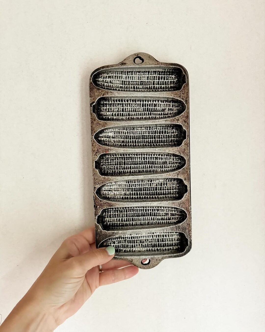 Vintage Cast Aluminum Corn Bread Mold. 7 Mold Cornbread Metal Pan ...