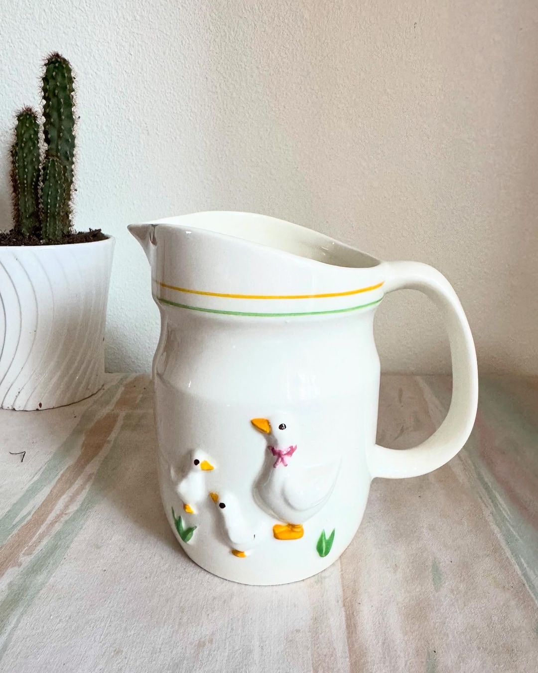 Vintage Treasure Craft USA Farmhouse Duck Pitcher White Ceramic 6.5”. 3 ...