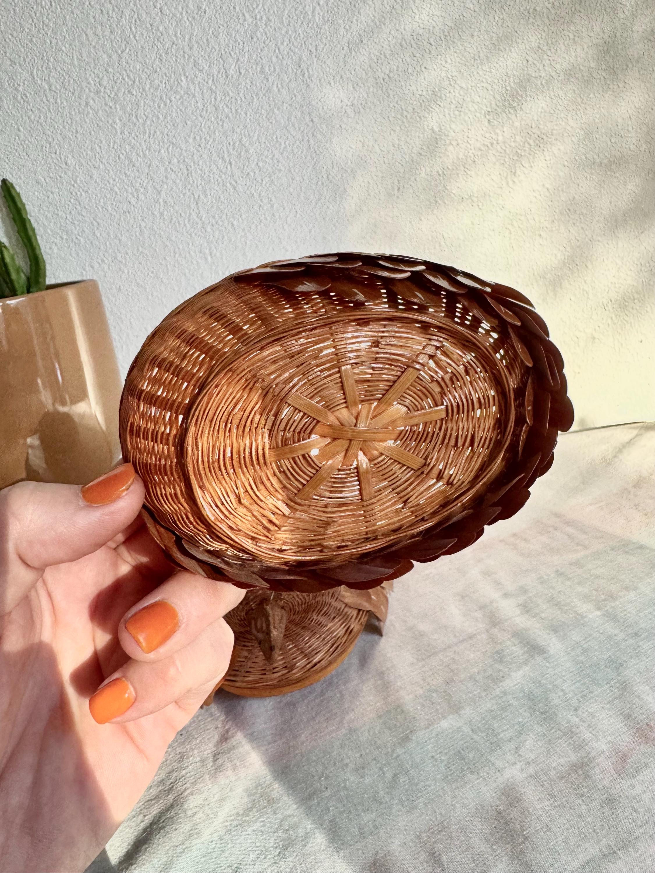 Vintage Small Bird Basket Hand Painted Hidden Storage. Detailed ...